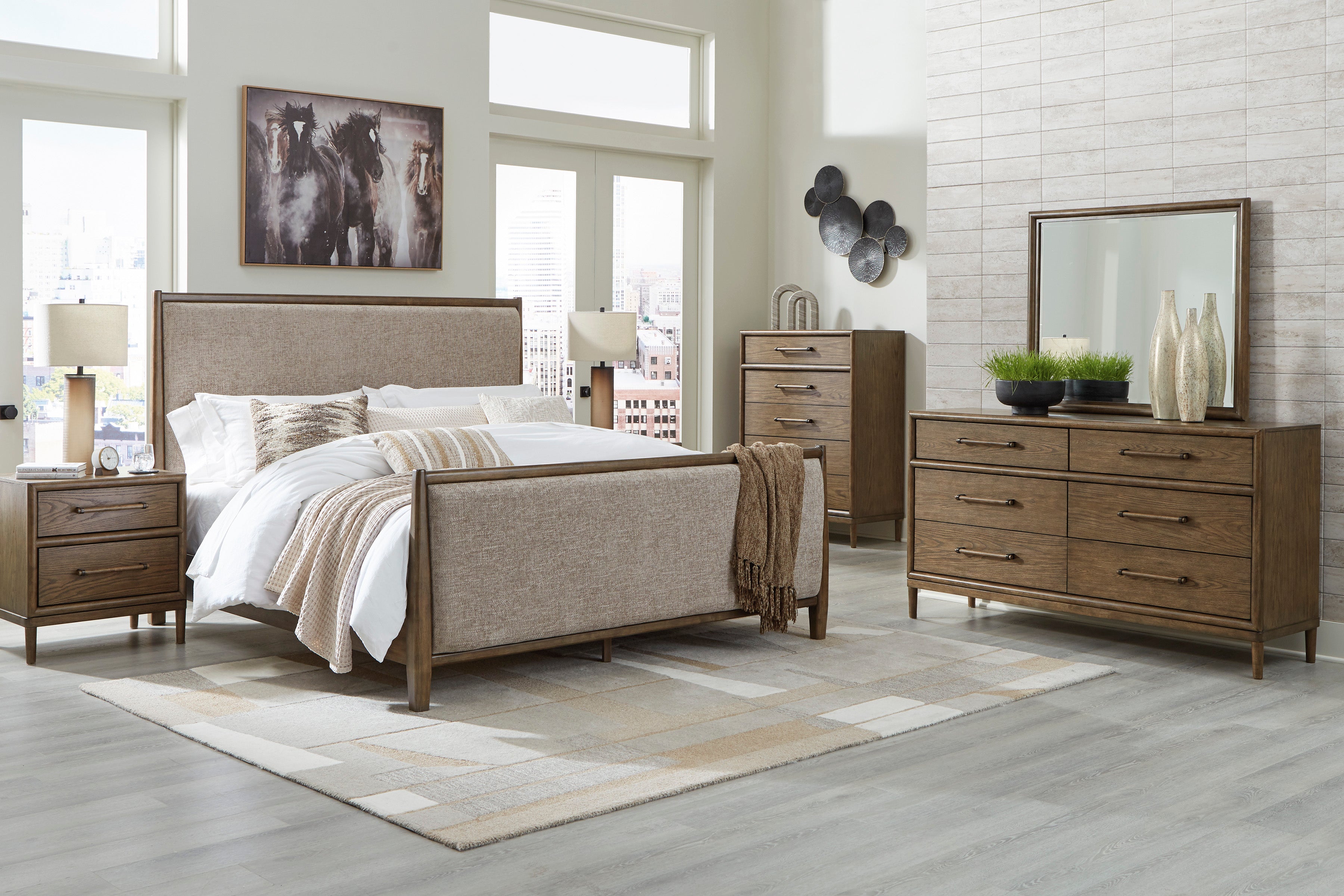 Roanhowe King Bedroom Set - Al Rugaib Furniture