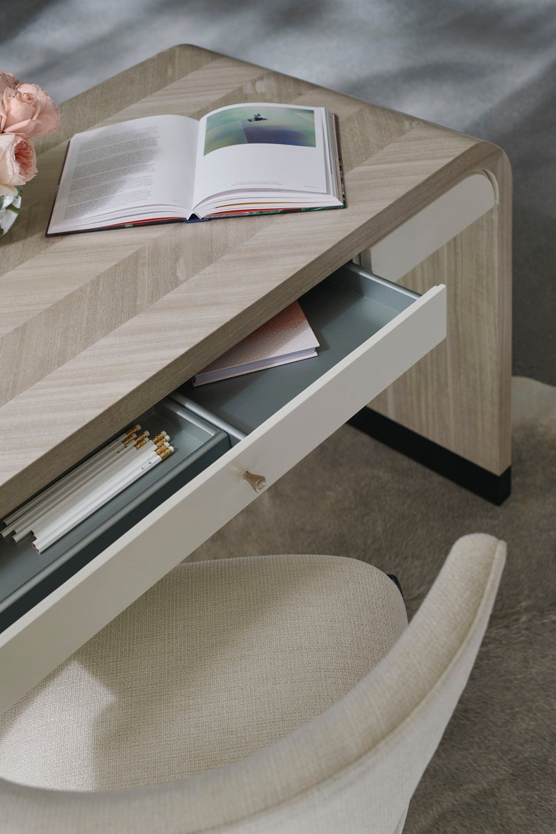Caracole Classic - Free Fall - Al Rugaib Furniture